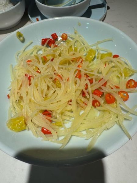 酸辣土豆丝用白醋还是陈醋_哪个更正宗-第2张图片-山城妙识