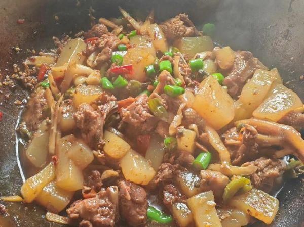 魔芋炖鸭子怎么做_家常做法步骤详解-第2张图片-山城妙识 魔芋炖鸭子怎么做_家常做法步骤详解-第2张图片-山城妙识