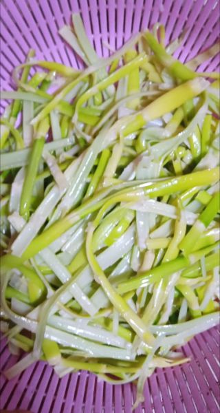 鲜竹笋怎么做好吃_鲜竹笋的做法大全图解-第2张图片-山城妙识