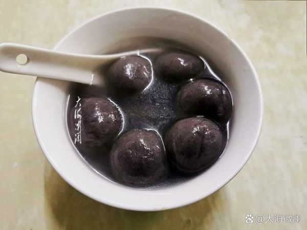 黑糯米黑芝麻汤圆怎么做_黑糯米黑芝麻汤圆热量高吗-第3张图片-山城妙识 黑糯米黑芝麻汤圆怎么做_黑糯米黑芝麻汤圆热量高吗-第3张图片-山城妙识