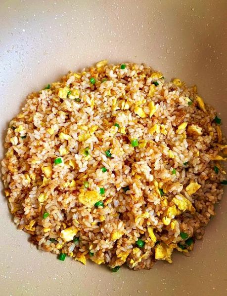 酱油鸡蛋炒饭怎么做_家常酱油炒饭做法-第1张图片-山城妙识 酱油鸡蛋炒饭怎么做_家常酱油炒饭做法-第1张图片-山城妙识