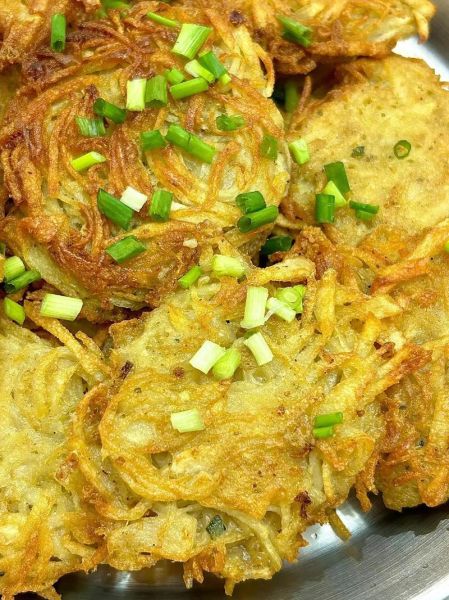 土豆饼怎么做才外酥里嫩_家常土豆饼需要哪些材料-第1张图片-山城妙识