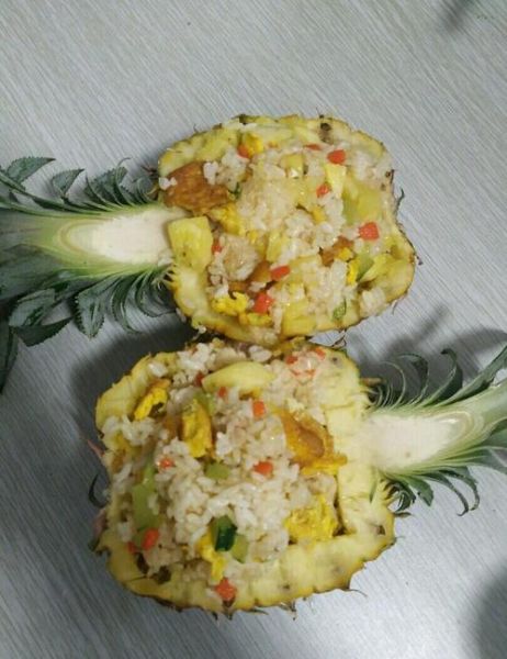 蒸菠萝饭的做法窍门_菠萝饭怎么蒸才香-第3张图片-山城妙识