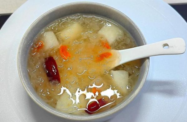 银耳汤可以用高压锅煮吗_高压锅银耳汤做法-第3张图片-山城妙识 银耳汤可以用高压锅煮吗_高压锅银耳汤做法-第3张图片-山城妙识