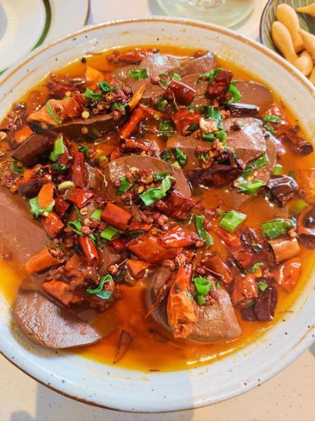 鸭血怎么炒又嫩又好吃_鸭血炒多久不会老-第1张图片-山城妙识 鸭血怎么炒又嫩又好吃_鸭血炒多久不会老-第1张图片-山城妙识