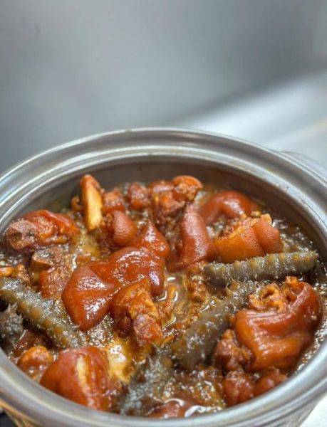 海参扒肘子怎么做_海参扒肘子家常做法-第1张图片-山城妙识 海参扒肘子怎么做_海参扒肘子家常做法-第1张图片-山城妙识