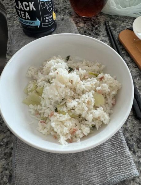 咸肉菜饭热量是多少_减肥能吃吗-第1张图片-山城妙识