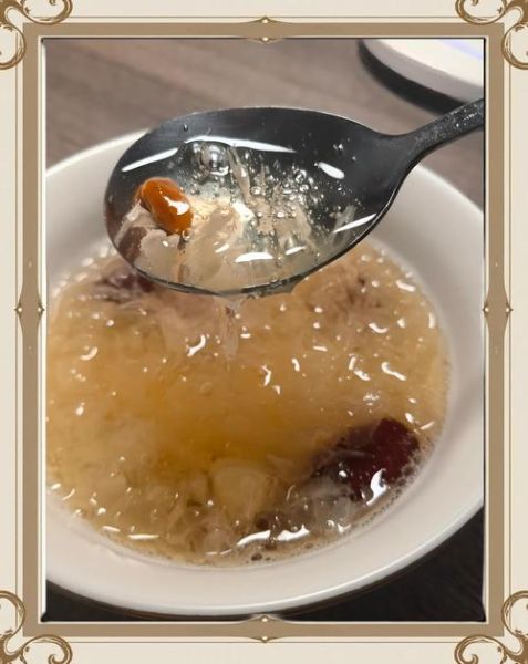 银耳怎么炖才能出胶_银耳炖多久才粘稠-第1张图片-山城妙识