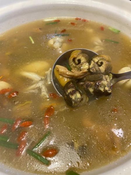 黄鳝怎么炖汤最有营养_黄鳝清蒸还是红烧更补-第1张图片-山城妙识