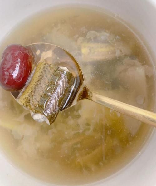 黄鳝怎么炖汤最有营养_黄鳝清蒸还是红烧更补-第2张图片-山城妙识