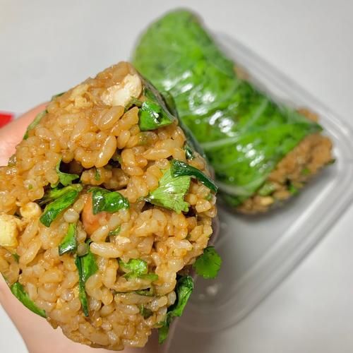 生菜包饭怎么包_生菜包饭热量高吗-第2张图片-山城妙识