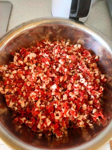 羊肉馅包子怎么调好吃_羊肉包子馅去膻增香技巧-第3张图片-山城妙识 羊肉馅包子怎么调好吃_羊肉包子馅去膻增香技巧-第3张图片-山城妙识