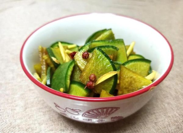 青萝卜咸菜怎么腌制_青萝卜咸菜配方比例-第2张图片-山城妙识