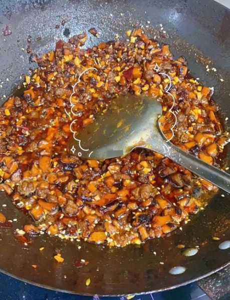 香菇酱怎么做才好吃_香菇酱做法大全家常窍门-第1张图片-山城妙识