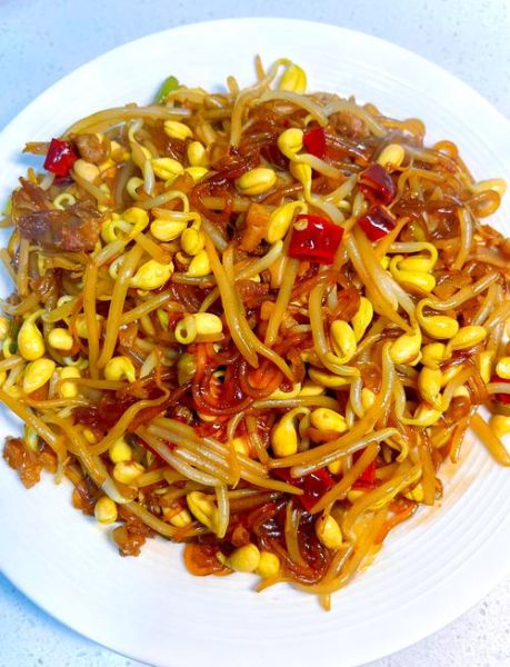 黄豆芽炒粉条怎么做好吃_黄豆芽炒粉条的家常做法-第1张图片-山城妙识
