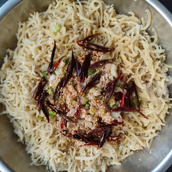 洋芋擦擦怎么做才酥脆_洋芋擦擦的做法步骤窍门-第1张图片-山城妙识