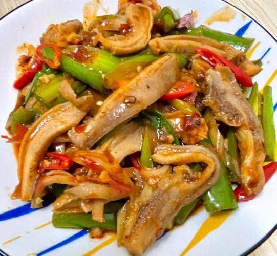 爆炒猪肚怎么做_爆炒猪肚去腥技巧-第3张图片-山城妙识 爆炒猪肚怎么做_爆炒猪肚去腥技巧-第3张图片-山城妙识