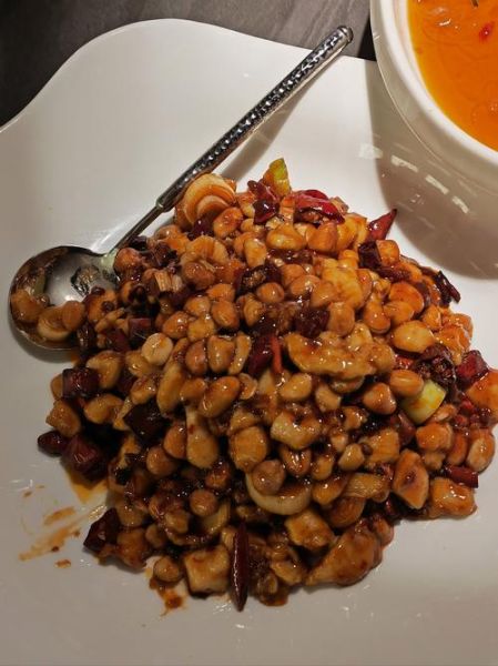 宫保鸡丁怎么做才正宗_宫保鸡丁用鸡腿还是鸡胸肉-第2张图片-山城妙识 宫保鸡丁怎么做才正宗_宫保鸡丁用鸡腿还是鸡胸肉-第2张图片-山城妙识