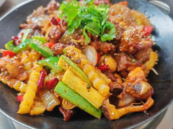 干锅怎么做_干锅底料怎么炒才香-第2张图片-山城妙识