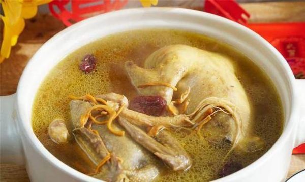 鸽子肉是发物吗_术后能吃吗-第1张图片-山城妙识 鸽子肉是发物吗_术后能吃吗-第1张图片-山城妙识