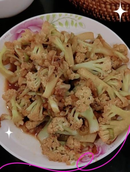 豆瓣酱炒菜花怎么做_豆瓣酱炒菜花用焯水吗-第2张图片-山城妙识