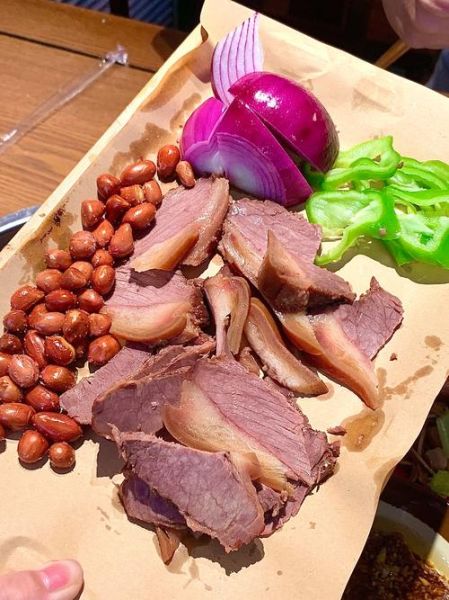 驴肉怎么做好吃_家常驴肉做法大全-第1张图片-山城妙识 驴肉怎么做好吃_家常驴肉做法大全-第1张图片-山城妙识