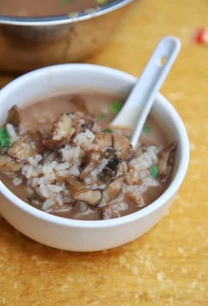 黄鳝鱼粥怎么做_黄鳝粥去腥技巧-第3张图片-山城妙识 黄鳝鱼粥怎么做_黄鳝粥去腥技巧-第3张图片-山城妙识