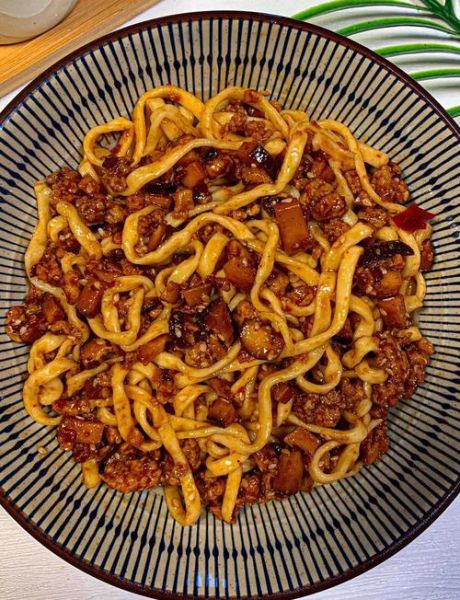 香菇打卤面怎么做好吃_香菇打卤面卤的做法大全-第1张图片-山城妙识 香菇打卤面怎么做好吃_香菇打卤面卤的做法大全-第1张图片-山城妙识