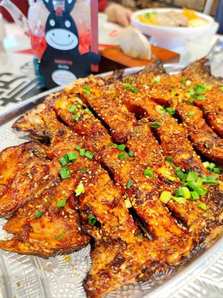 烤虹鳟鱼怎么做_烤虹鳟鱼需要腌制多久-第1张图片-山城妙识