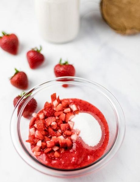 草莓牛奶怎么做_草莓牛奶做法窍门-第1张图片-山城妙识 草莓牛奶怎么做_草莓牛奶做法窍门-第1张图片-山城妙识