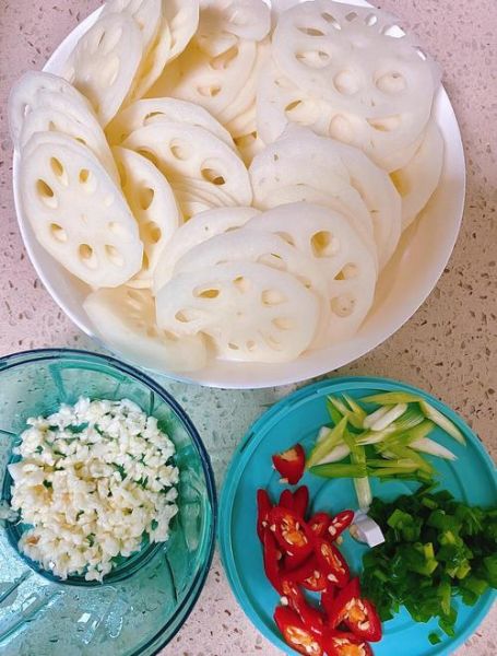 炒莲菜怎么炒好吃_家常做法窍门-第3张图片-山城妙识 炒莲菜怎么炒好吃_家常做法窍门-第3张图片-山城妙识