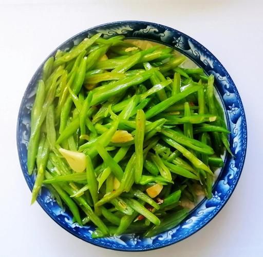长扁豆角怎么炒好吃_长扁豆角焯水几分钟-第1张图片-山城妙识
