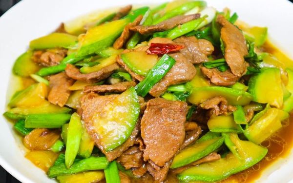 瓜片炒肉怎么做_瓜片炒肉用里脊还是五花肉-第1张图片-山城妙识 瓜片炒肉怎么做_瓜片炒肉用里脊还是五花肉-第1张图片-山城妙识