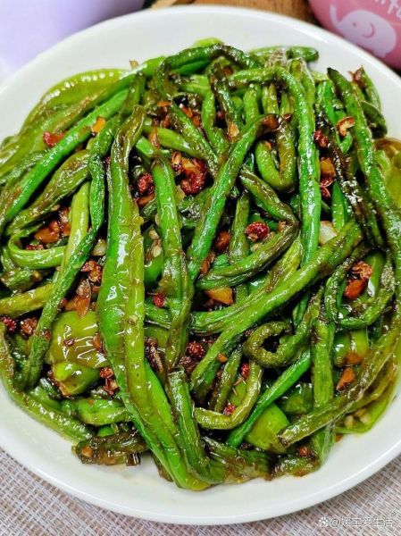 豆角怎么做好吃_豆角怎么炒才翠绿-第2张图片-山城妙识 豆角怎么做好吃_豆角怎么炒才翠绿-第2张图片-山城妙识