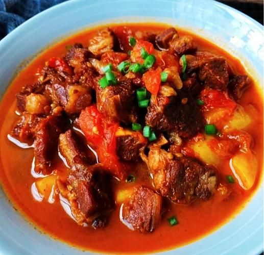 西红柿烧牛肉怎么烧_西红柿烧牛肉的家常做法-第1张图片-山城妙识