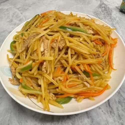 青椒土豆丝热量高吗_青椒土豆丝营养价值-第2张图片-山城妙识