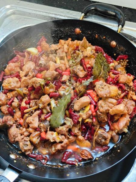 辣子鸡怎么做_家常辣子鸡做法-第3张图片-山城妙识