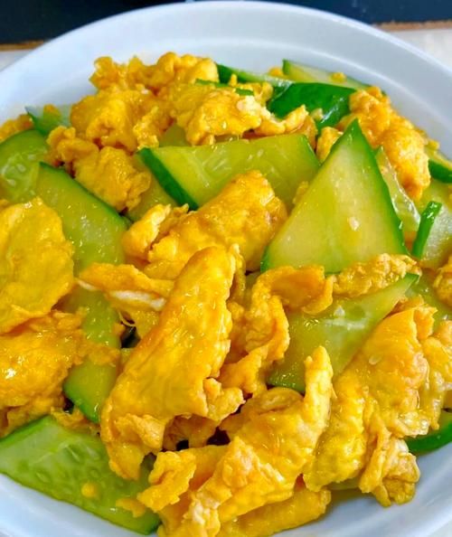 黄瓜片炒鸡蛋怎么做_黄瓜炒鸡蛋要不要焯水-第1张图片-山城妙识 黄瓜片炒鸡蛋怎么做_黄瓜炒鸡蛋要不要焯水-第1张图片-山城妙识