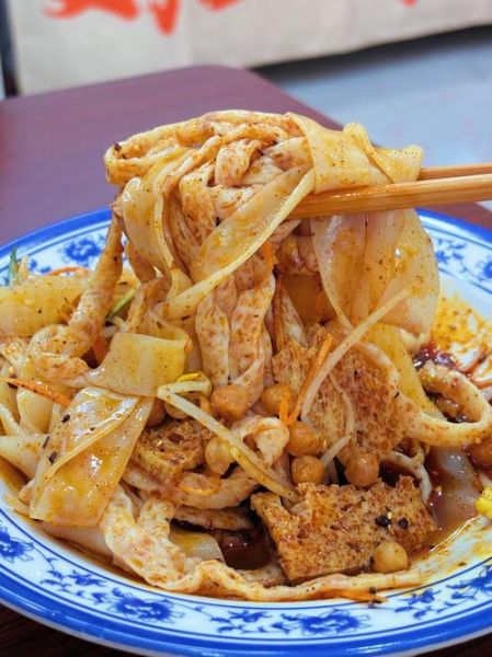 陕西凉皮怎么做_陕西凉皮正宗做法-第1张图片-山城妙识 陕西凉皮怎么做_陕西凉皮正宗做法-第1张图片-山城妙识