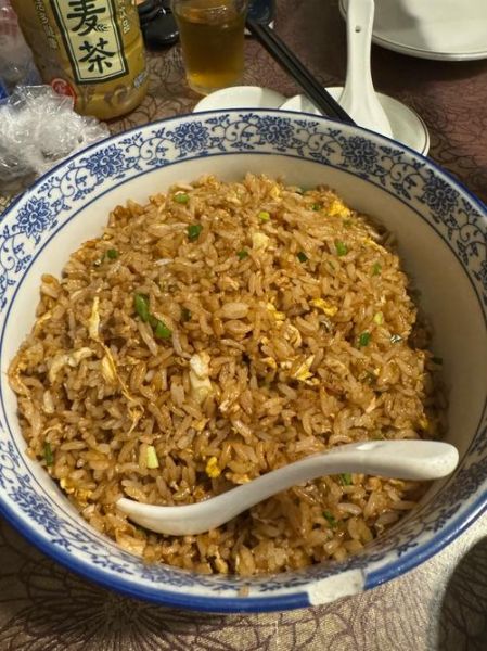 酱油炒饭怎么做才好吃_正宗酱油炒饭做法-第3张图片-山城妙识 酱油炒饭怎么做才好吃_正宗酱油炒饭做法-第3张图片-山城妙识