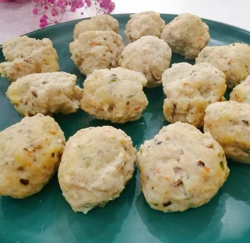 鸡胸肉丸子怎么做_鸡胸肉丸子热量高吗-第1张图片-山城妙识 鸡胸肉丸子怎么做_鸡胸肉丸子热量高吗-第1张图片-山城妙识