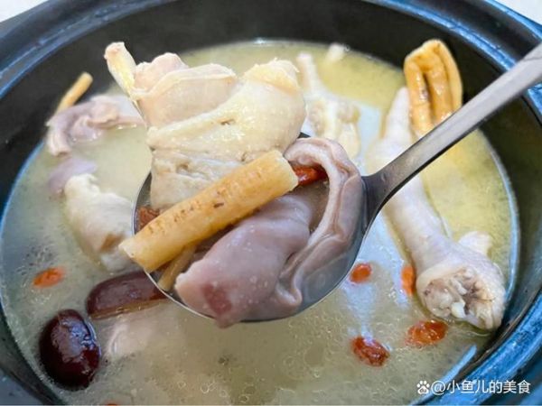 猪肚鸡汤怎么乳白色_为什么奶白-第1张图片-山城妙识 猪肚鸡汤怎么乳白色_为什么奶白-第1张图片-山城妙识