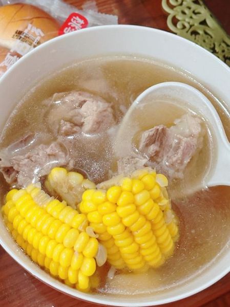 高压锅玉米排骨汤要炖多久_排骨多久能软烂-第3张图片-山城妙识