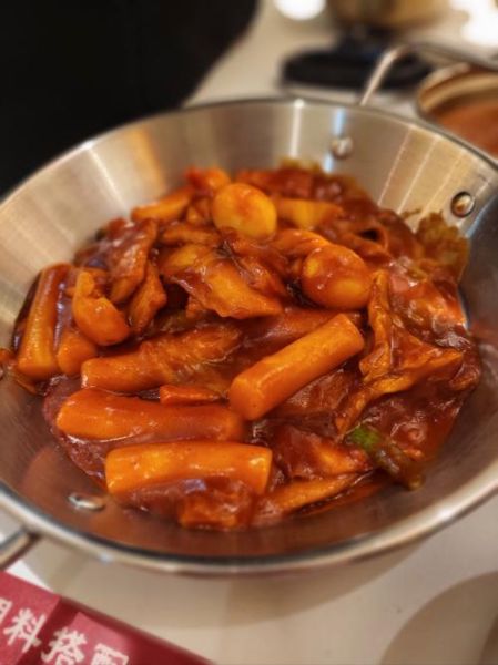 辣炒年糕加什么配菜好吃_经典搭配推荐-第1张图片-山城妙识 辣炒年糕加什么配菜好吃_经典搭配推荐-第1张图片-山城妙识