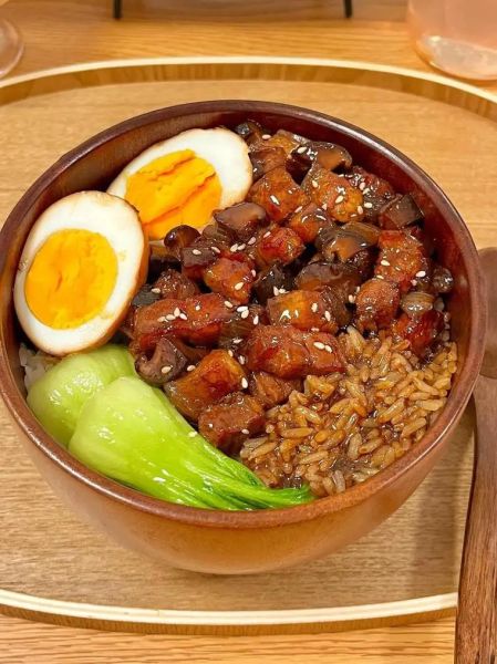 鲁肉的做法及配料_正宗台式卤肉饭怎么做-第2张图片-山城妙识