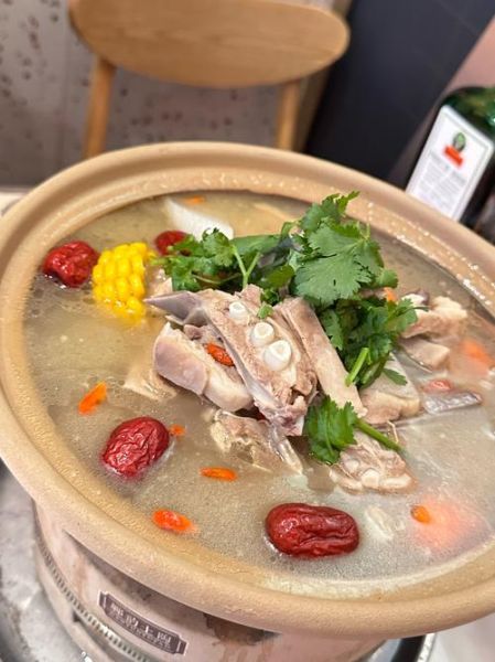 羊排汤怎么炖好喝_羊排汤去腥增香的窍门-第1张图片-山城妙识