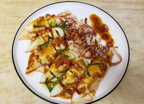 鱿鱼筒怎么做好吃_家常爆炒鱿鱼筒的做法-第1张图片-山城妙识 鱿鱼筒怎么做好吃_家常爆炒鱿鱼筒的做法-第1张图片-山城妙识