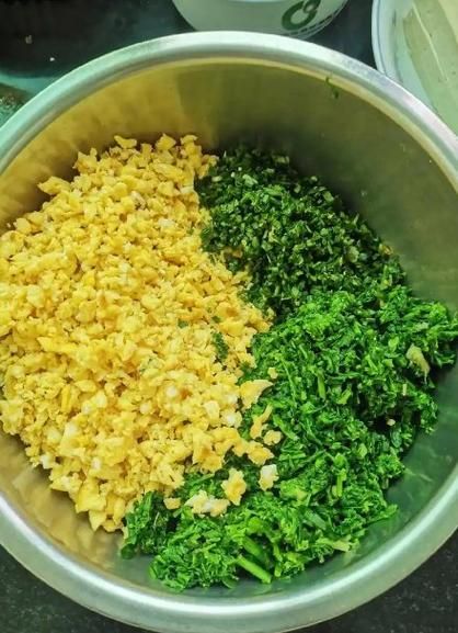 荠菜鸡蛋饺怎么做_荠菜鸡蛋饺热量高吗-第1张图片-山城妙识 荠菜鸡蛋饺怎么做_荠菜鸡蛋饺热量高吗-第1张图片-山城妙识