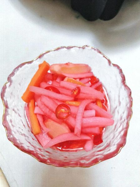 韩式泡萝卜怎么腌制才酸脆_韩式泡萝卜腌制秘诀-第3张图片-山城妙识