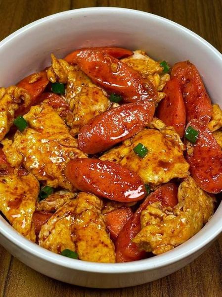 广式香肠炒鸡蛋怎么做_广式香肠炒鸡蛋的做法窍门-第2张图片-山城妙识 广式香肠炒鸡蛋怎么做_广式香肠炒鸡蛋的做法窍门-第2张图片-山城妙识